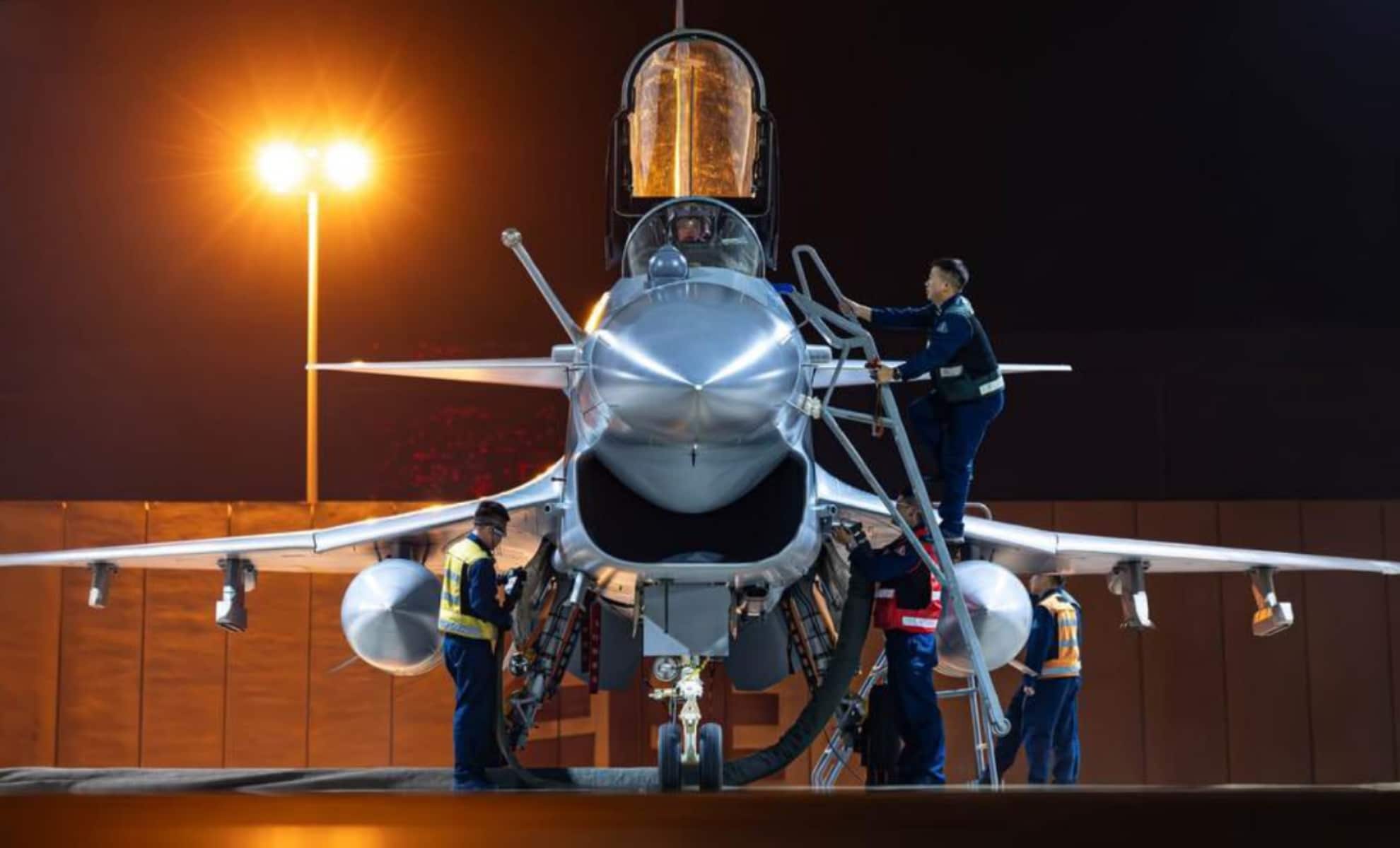 China Steps In Where Russia Failed: Iran Eyes J-10C Fighters to Counter Israeli Air Power